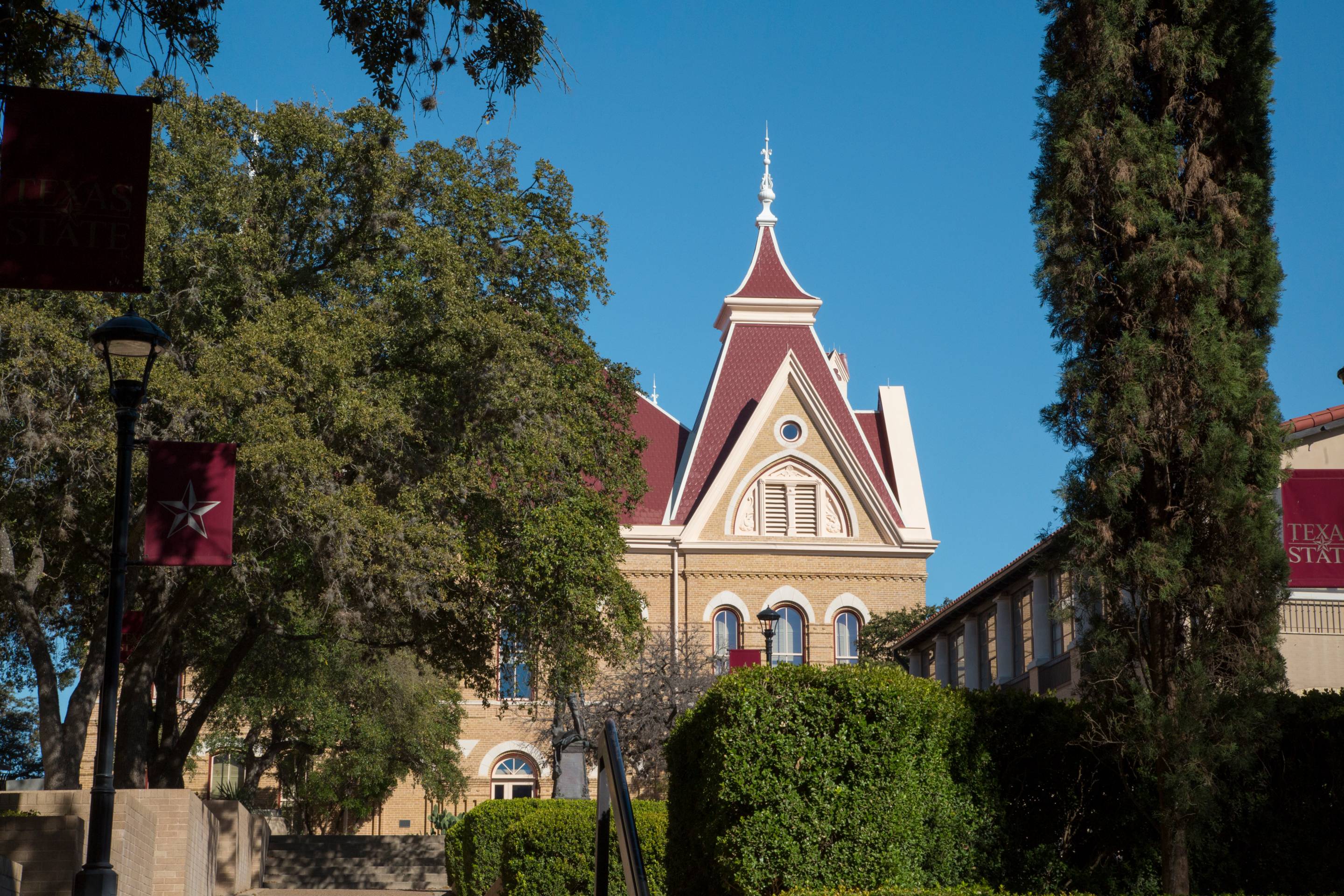 Financial Aid and Scholarships : Texas State University