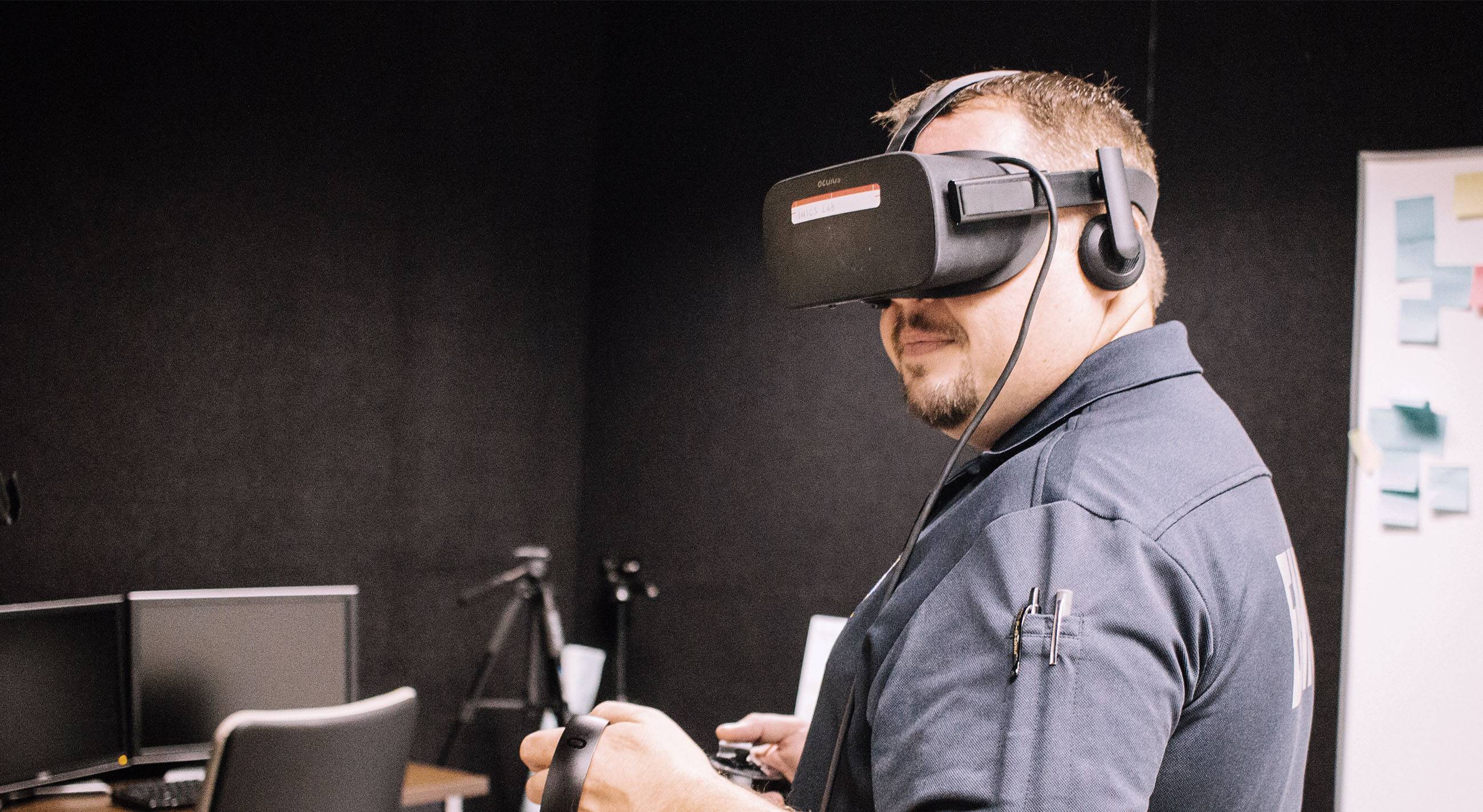 Virtual Reality Training Helps First Responders : Hillviews Magazine ...