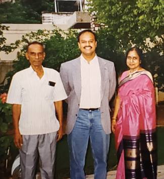 Hard work and humility : Hillviews Magazine : Texas State University