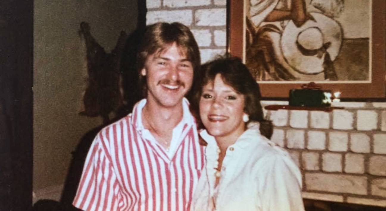 A boy meets girl story : Hillviews Magazine : Texas State University