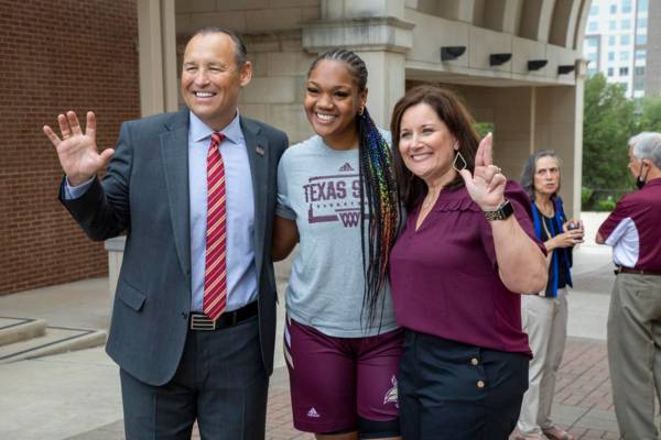 Texas State welcomes new president Dr. Kelly R. Damphousse : Hillviews ...