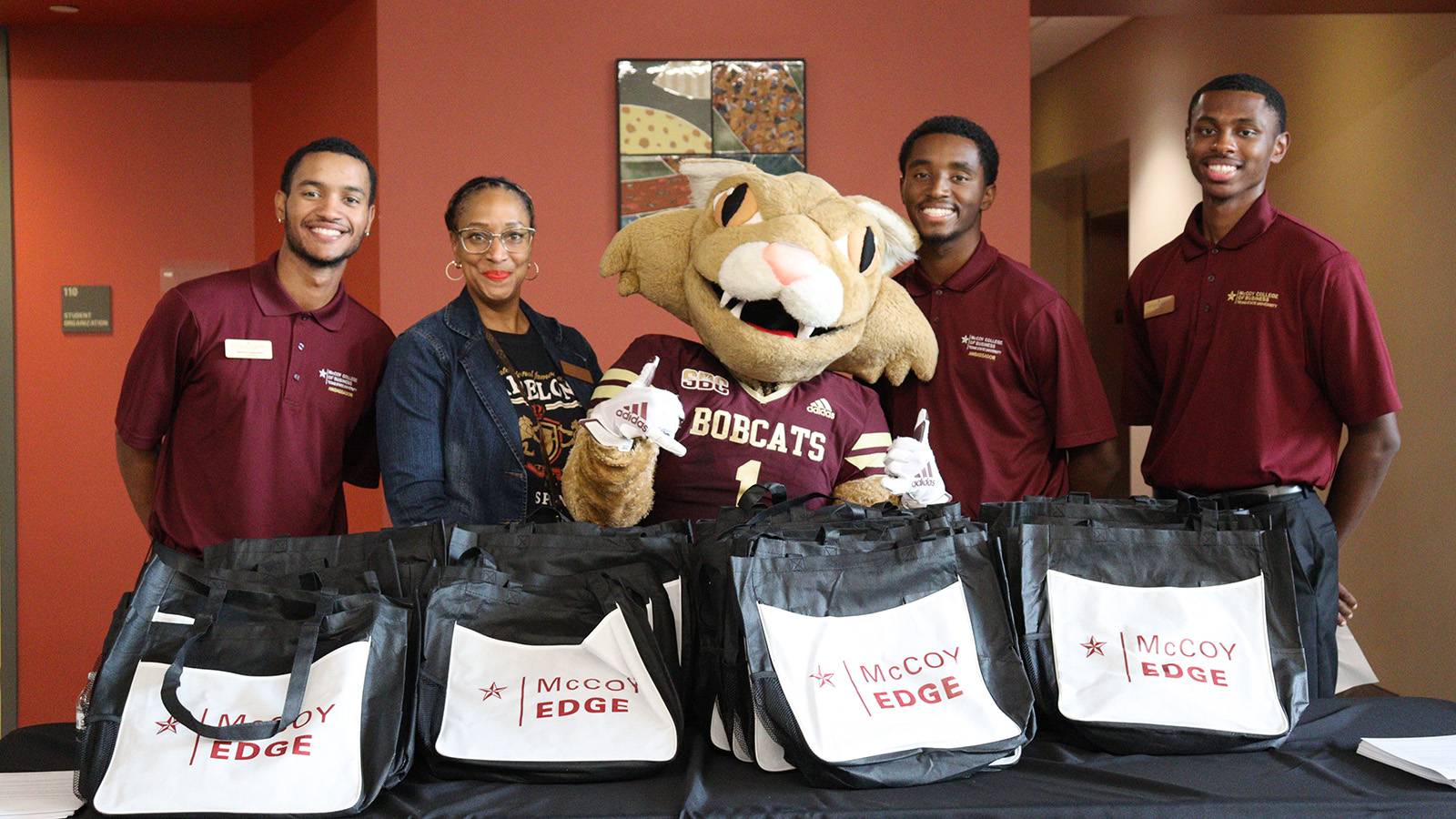 McCoy College Ambassadors: Building Leaders : McCoy College of Business ...