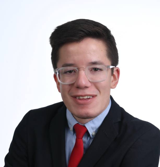 Honors College graduate turns his interests in politics and policy into ...