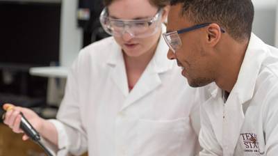 Undergraduate Research : TXST Admissions : Texas State University