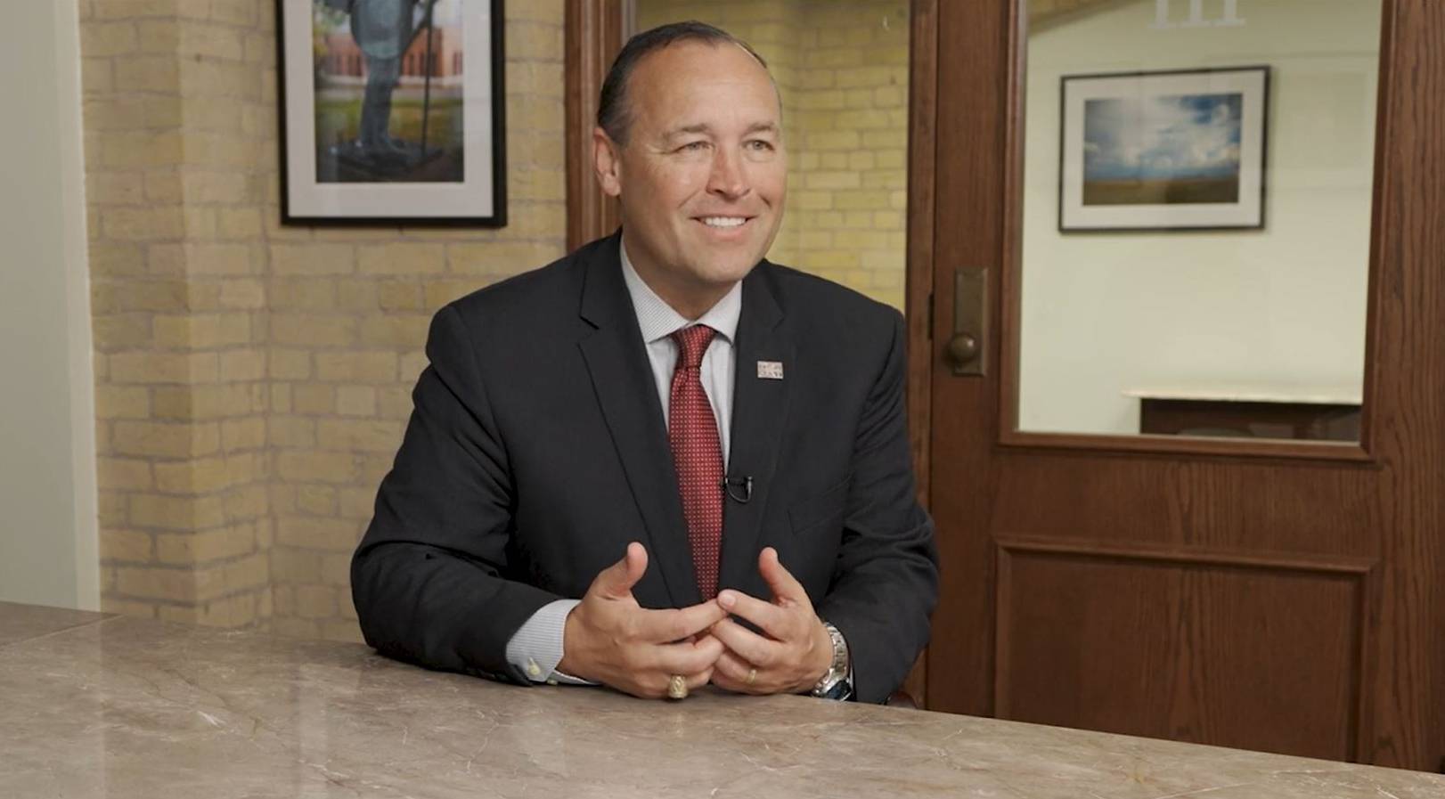 Texas State welcomes new president Dr. Kelly R. Damphousse : Hillviews ...