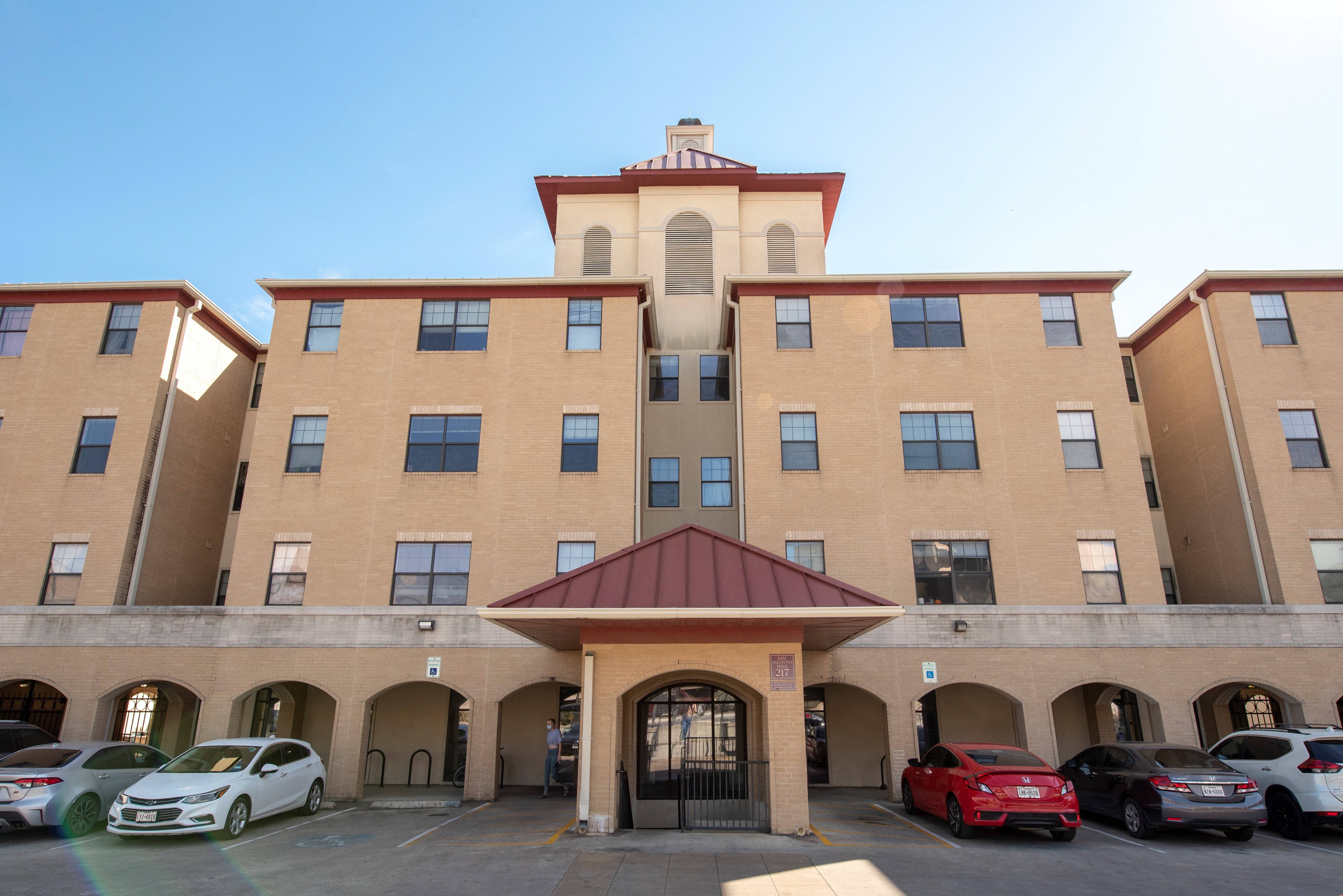 Guest Housing : Housing & Residential Life : Texas State University