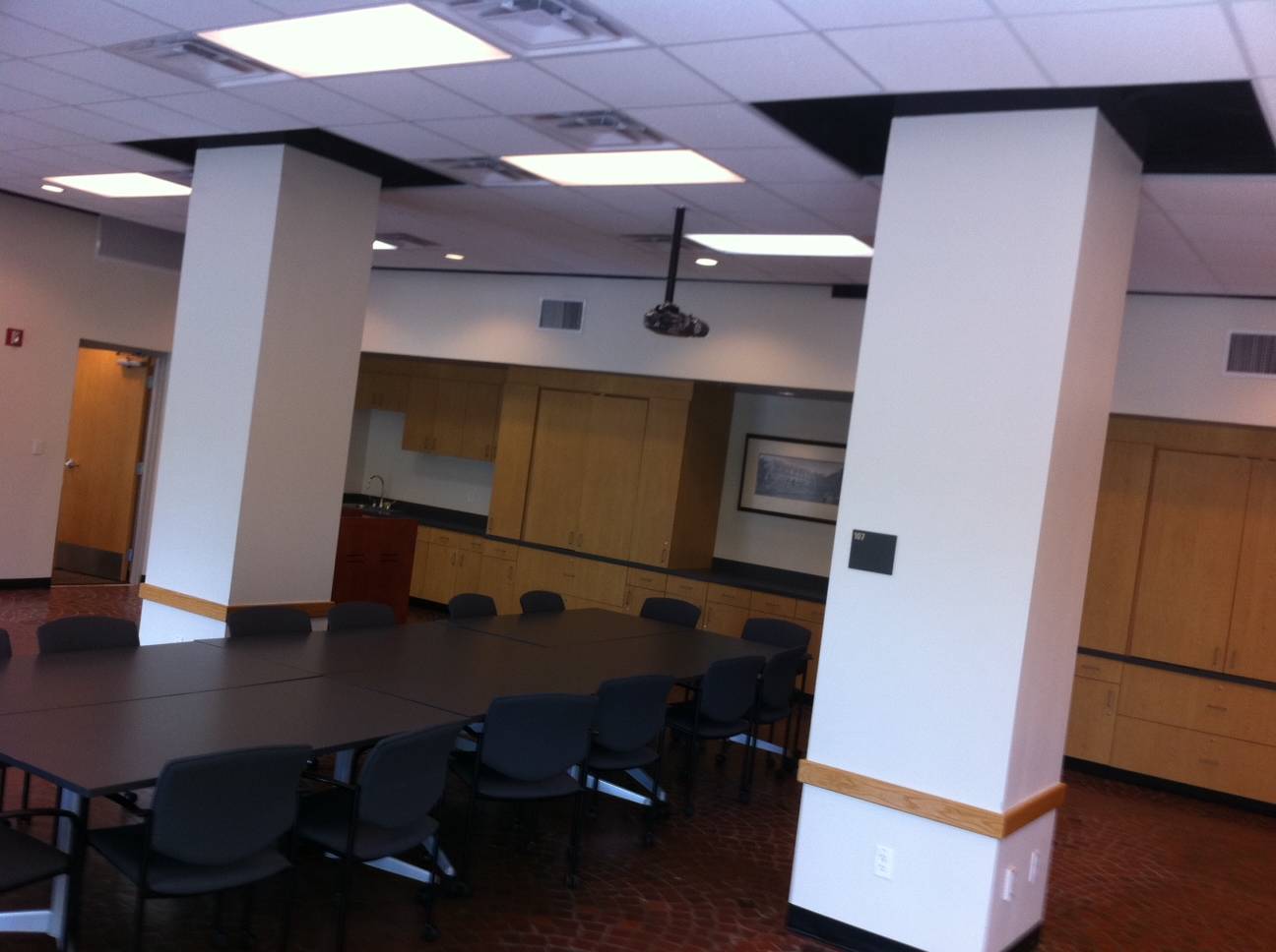 Conference Room : The Meadows Center for Water and the Environment ...