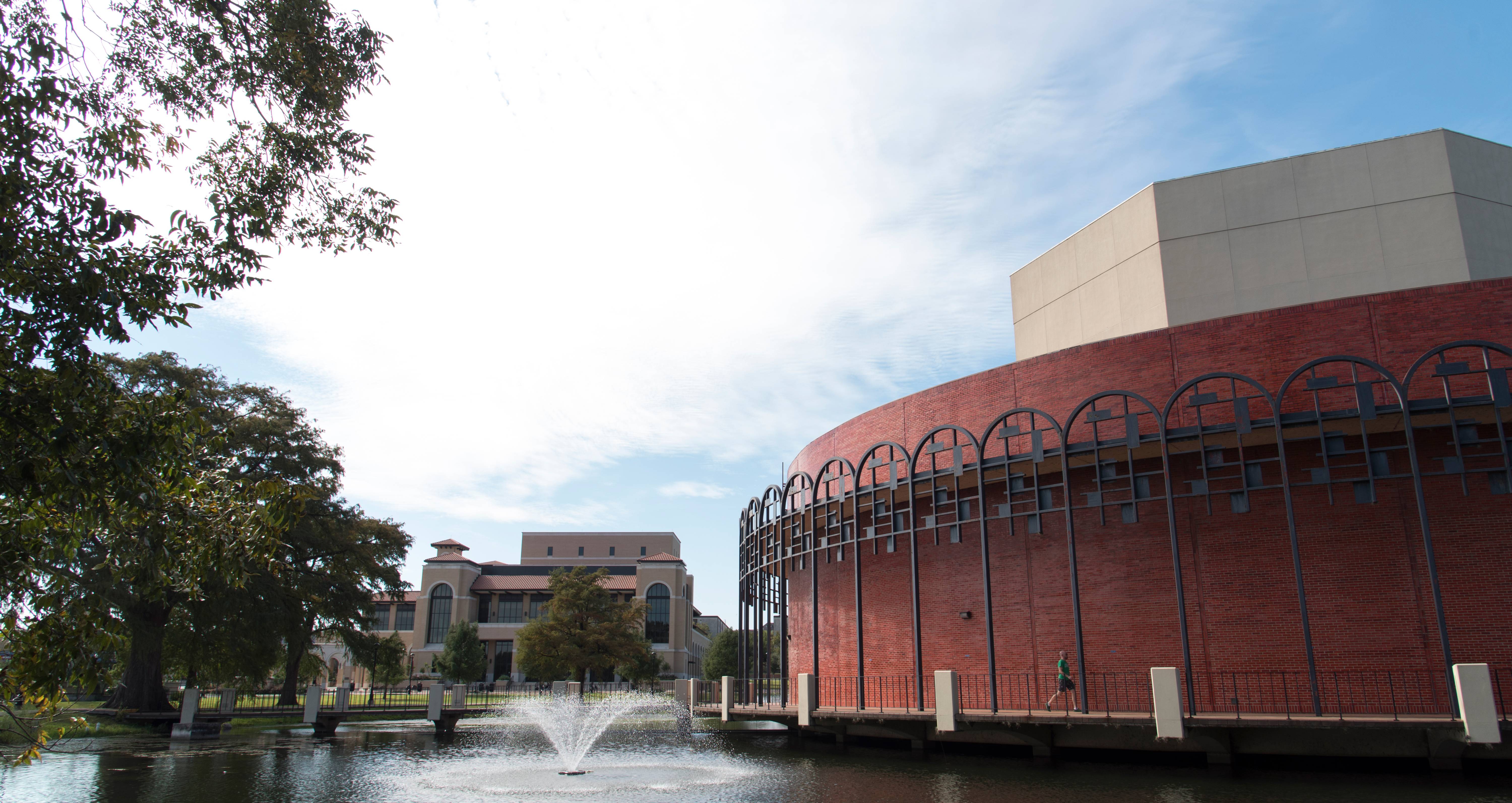 Lone Star roots bring Richard Robichaux to Texas State theatre faculty ...