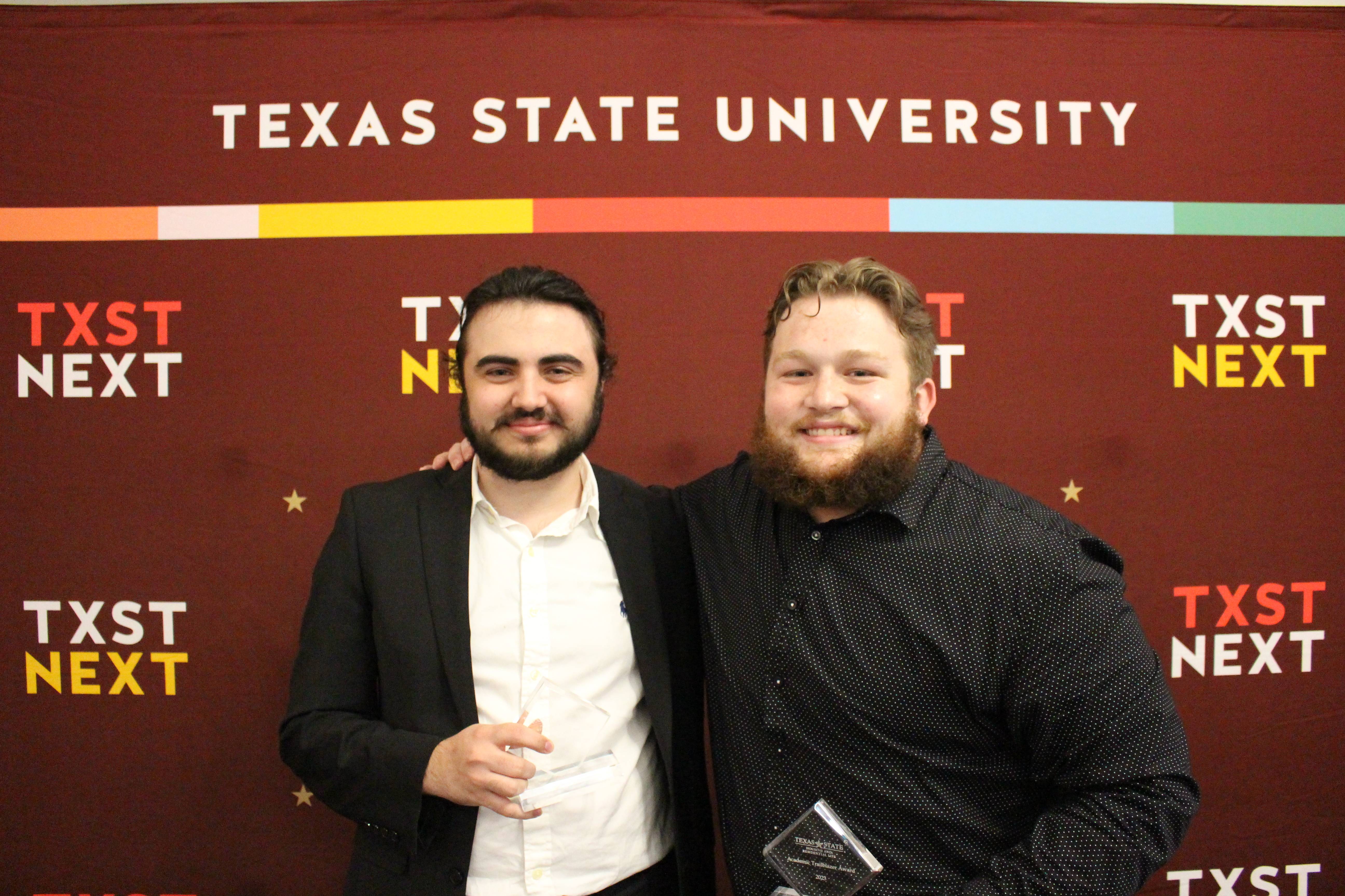 Resident Assistants : Housing & Residential Life : Texas State University