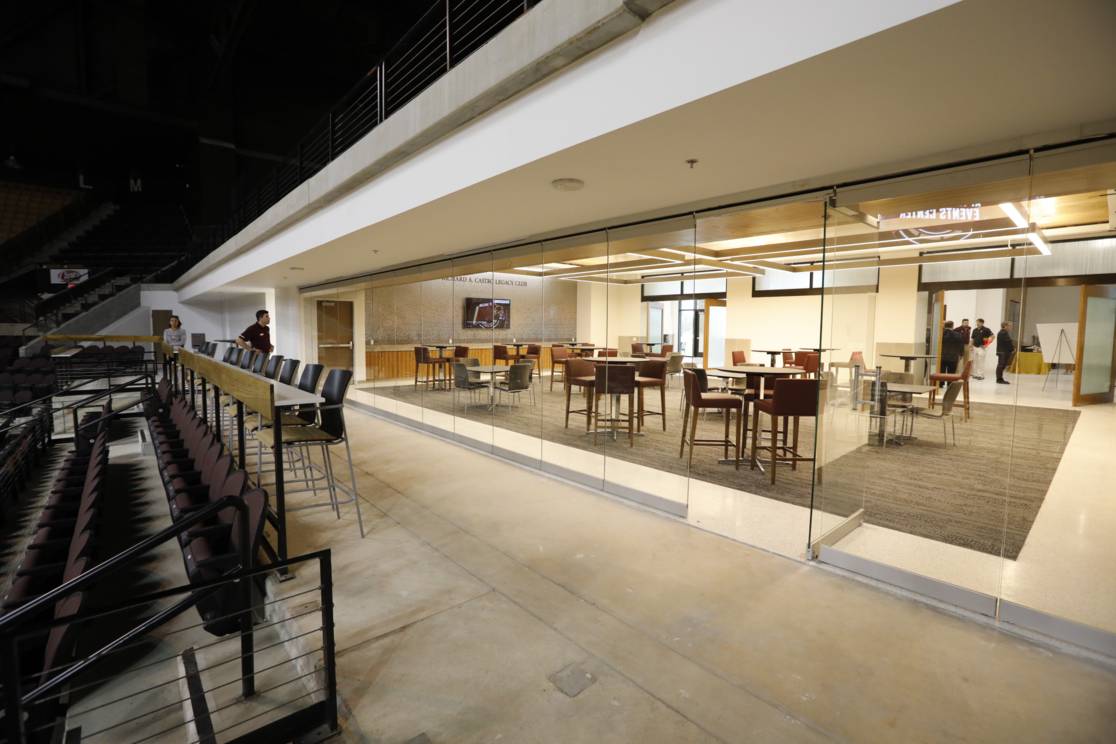 Strahan Arena at the University Events Center : Presidential Debate ...