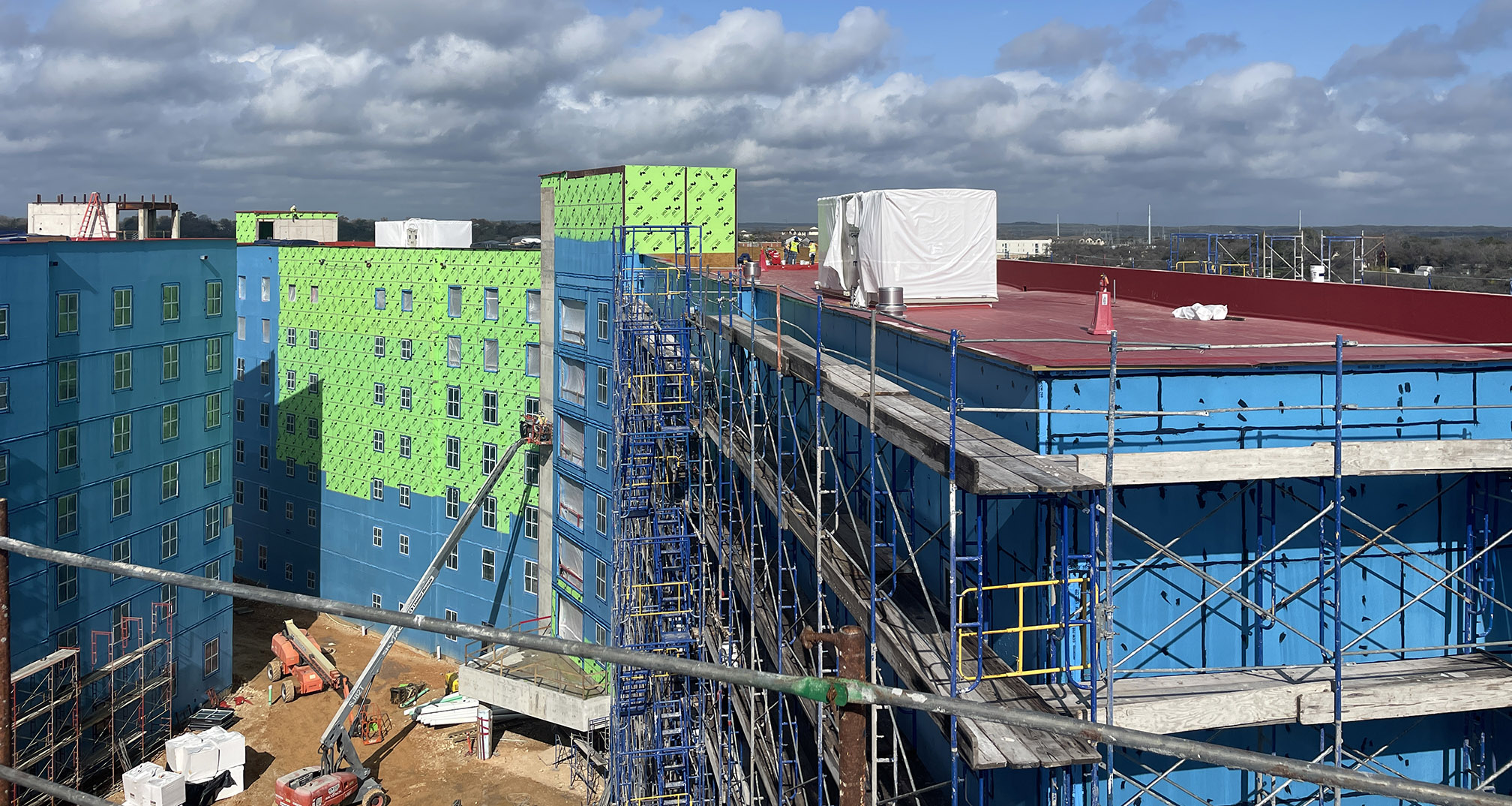 Alamito & Cibolo Halls (Hilltop Housing Complex) : Facilities : Texas ...