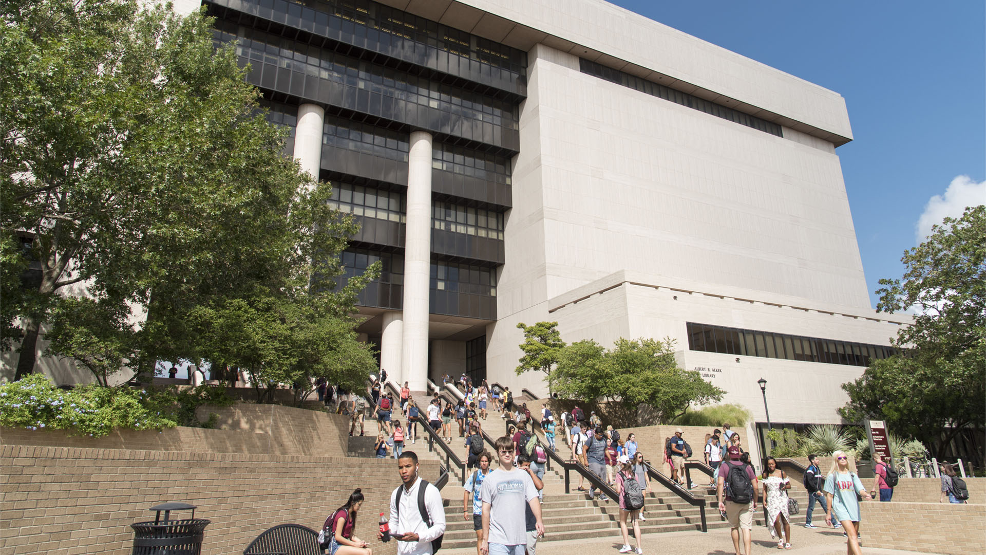 Benefits of the Alumni Association : Texas State Alumni Association ...