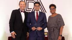 Awards : Texas State Alumni Association : Texas State University