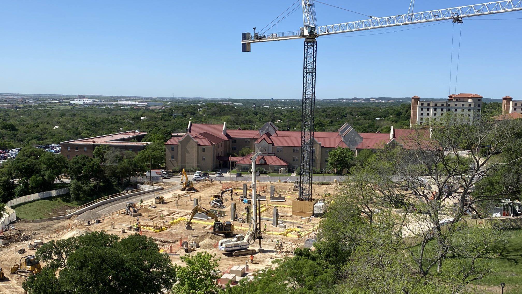Castro Residence Hall : Facilities : Texas State University