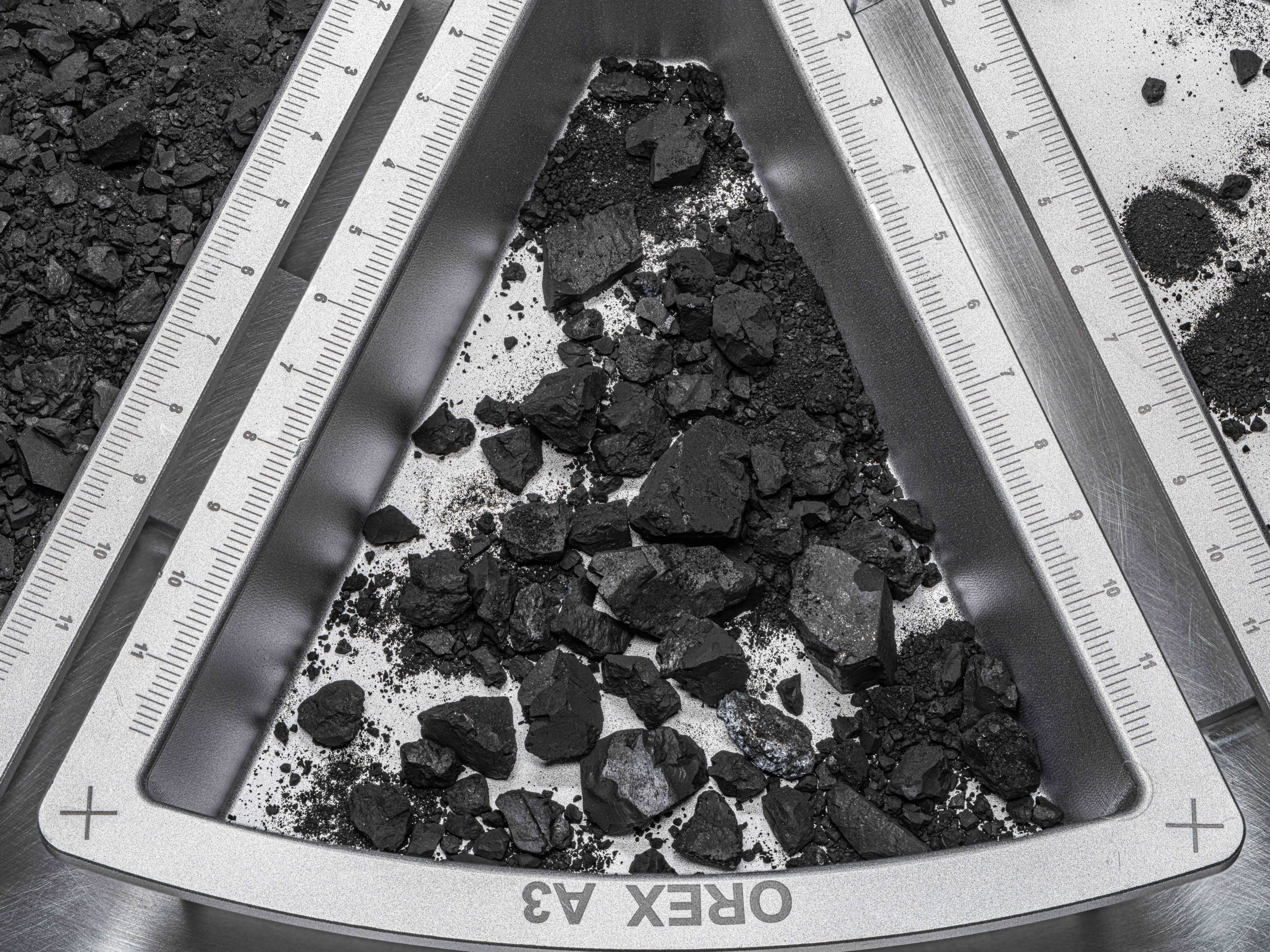 TXST alum shares views of rare NASA asteroid samples with the world ...