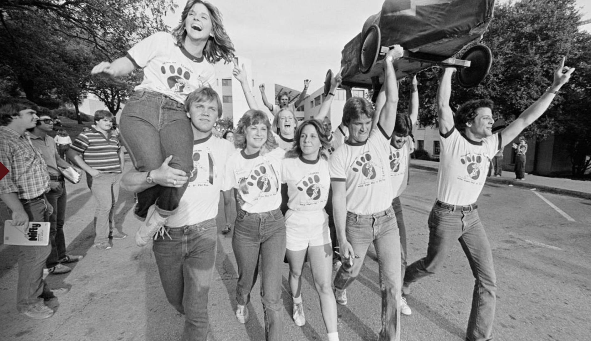 Class Notes : Hillviews Magazine : Texas State University