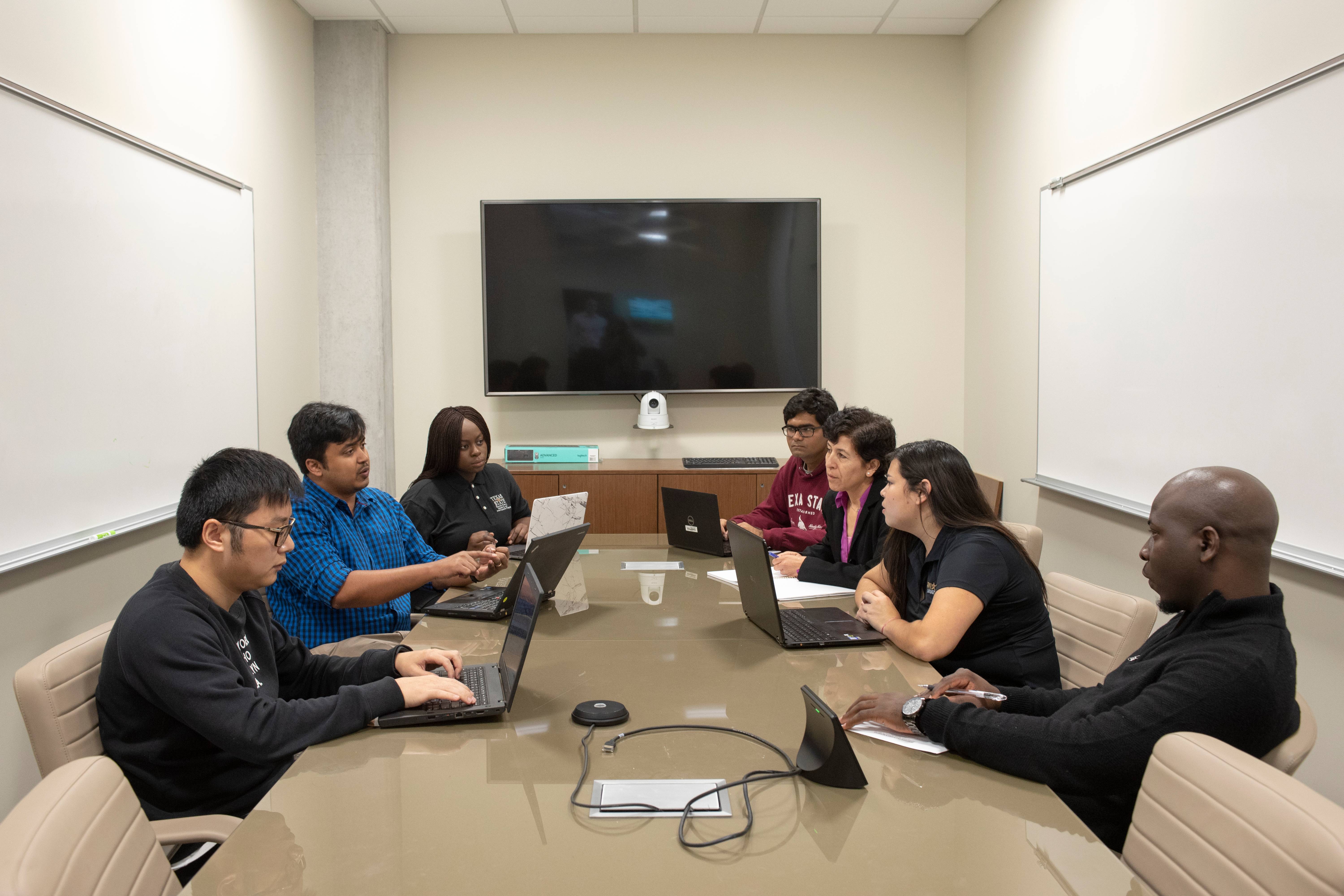 Faculty & Staff : College of Science and Engineering (CoSE) : Texas ...
