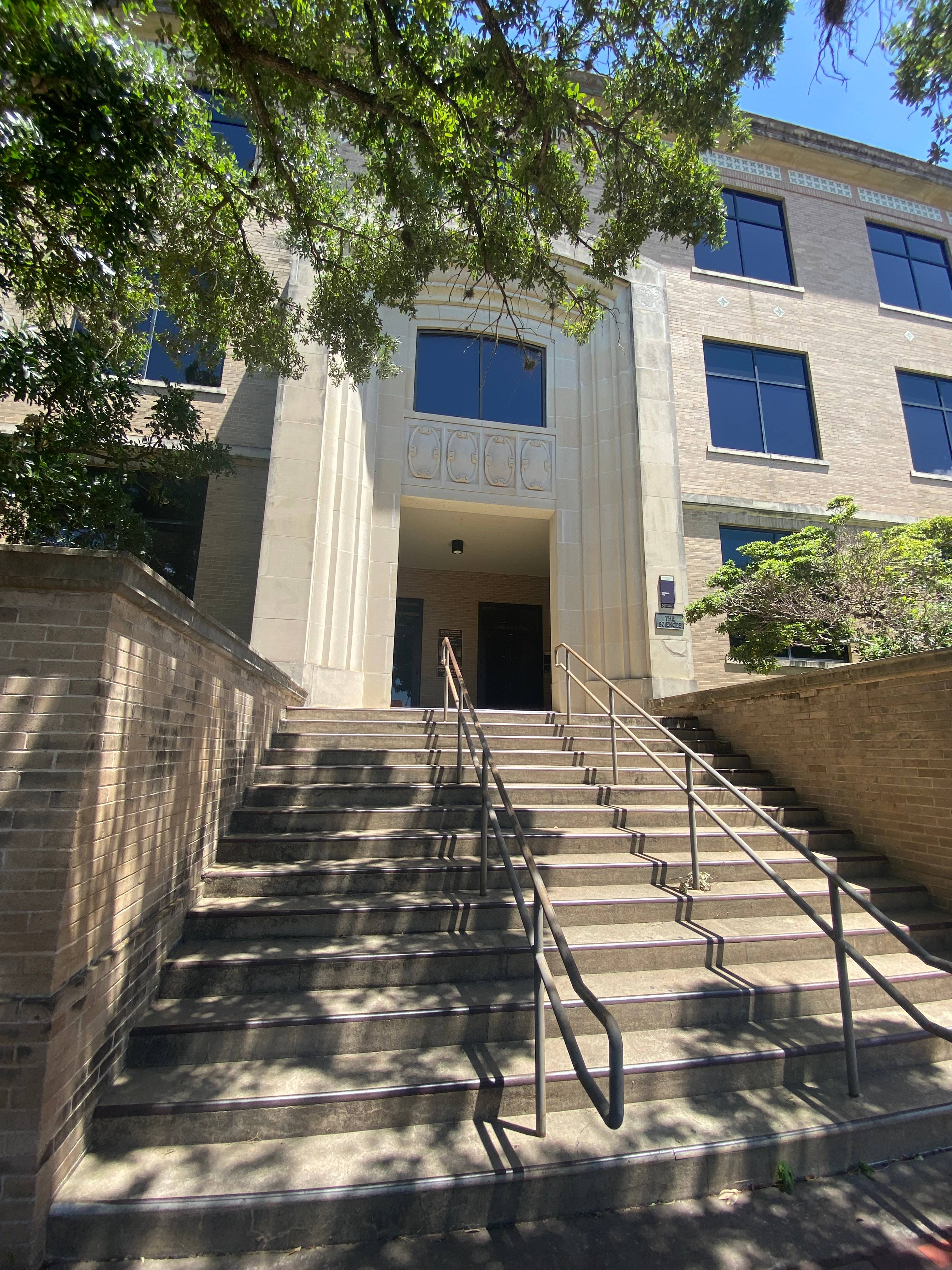 Research Experience Undergraduate (REU) : College of Science and ...